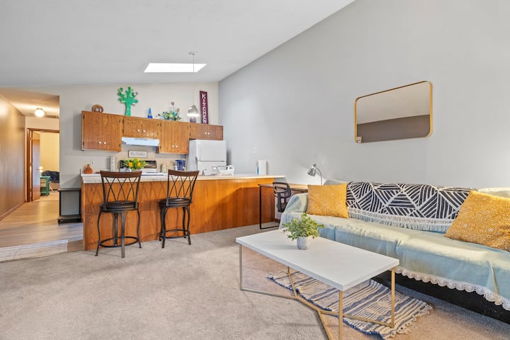 Convenient 1 Bed 1 Bath - Springfield, IL