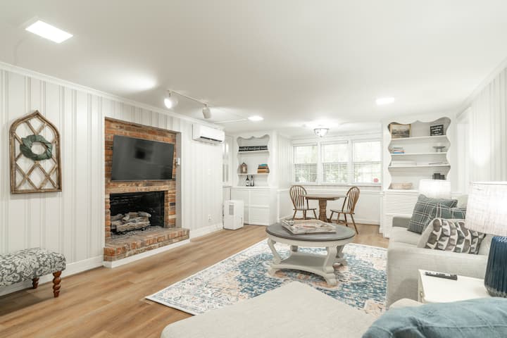 The Carolina Cottage - High Point, NC