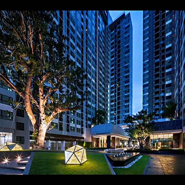 芭堤雅网红公寓无边泳池一居室出租 - Pattaya