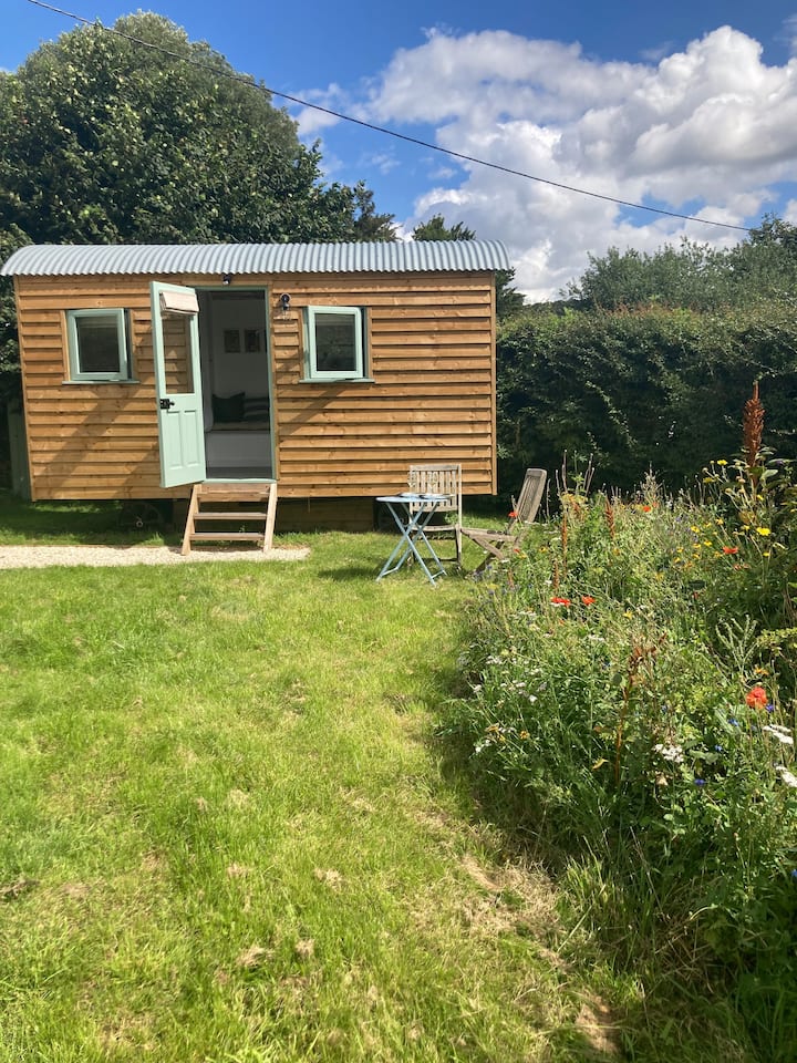 Luxury Getaway By The Thames - Henley-on-Thames
