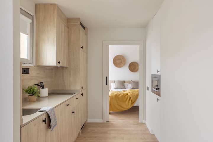 Apartamento Con Terraza En Sant Antoni - Líbere - Barcelona