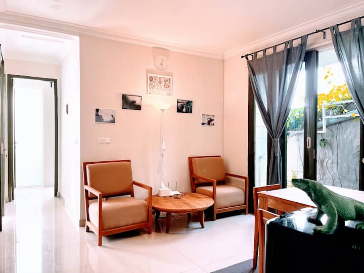 Homey 2br In The Heart Of Labuan Bajo "Ruang Bajo" - Labuan Bajo
