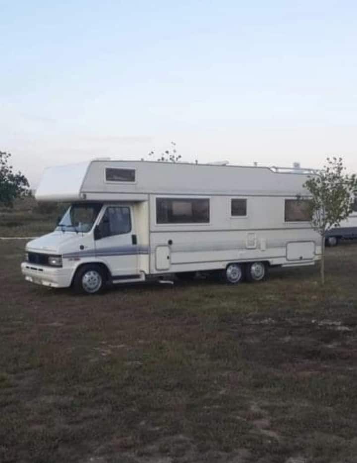 Autocaravana Ideal Para Familia - Baltar