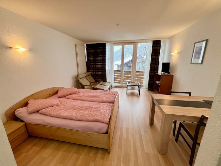 Matterhof Studio Douche Plate - Leukerbad