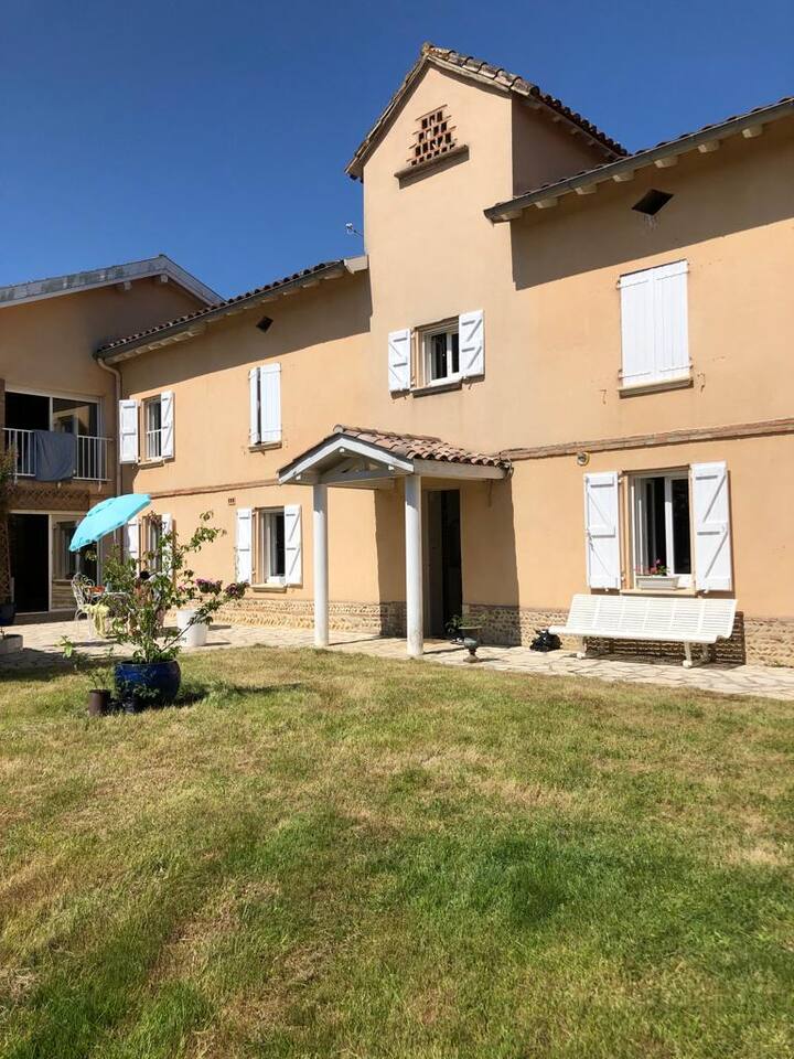 Maison à La Campagne à Lugan Sans Vis-à-vis - Lavaur