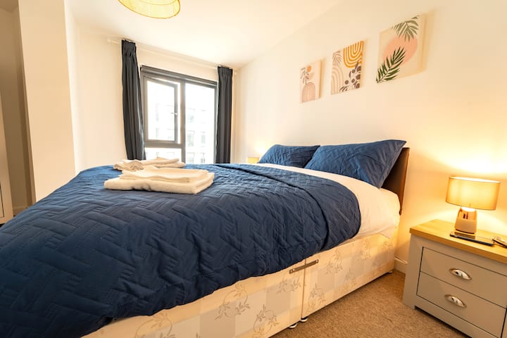 Apartment In Woking Town Centre - Woking