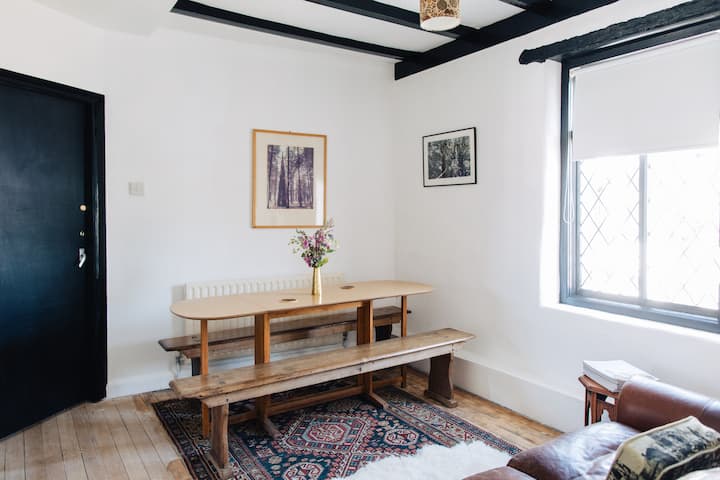 The Farmer's Barn Room 9 - Ulverston