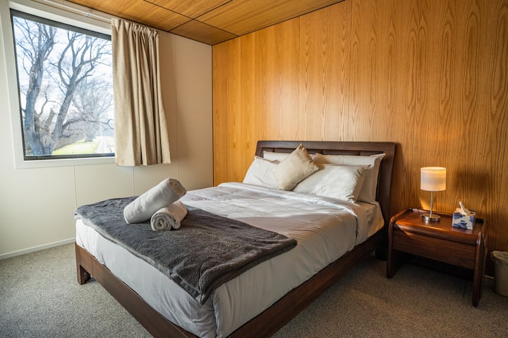 Comfort & Relax Bedroom Ensuite - Bannockburn