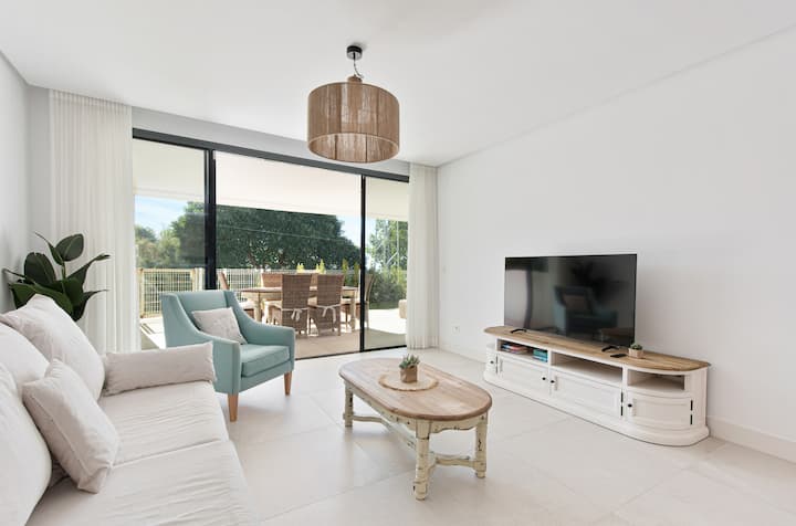 Malaga | Pool | Gym | Garage - Marbella