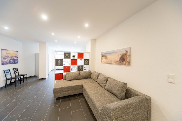Wunderschöne Geräumige Wohnung Für Bis Zu 8 Gäste - Plochingen