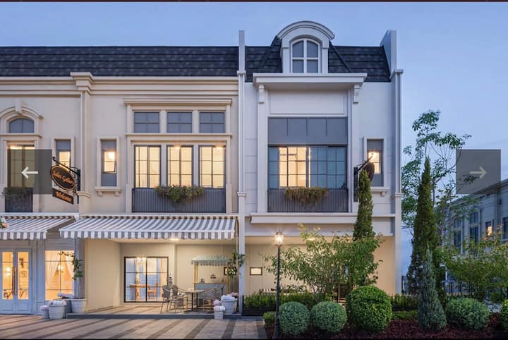 全新法式联排別墅 - Bang Phli District