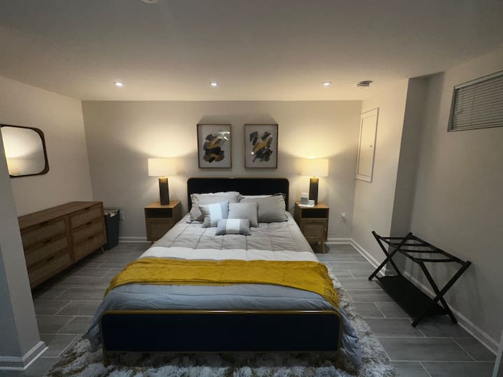 Private, Luxury Studio - Silver Spring, MD