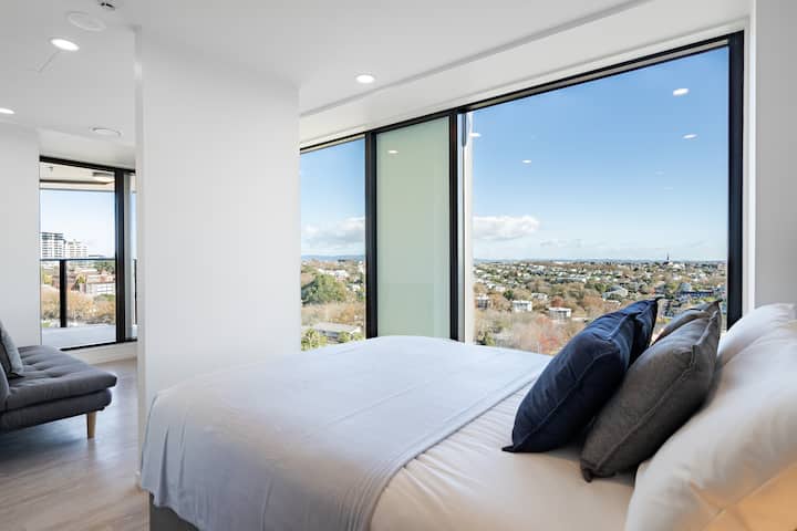 Cozy Studio With City View - North Shore