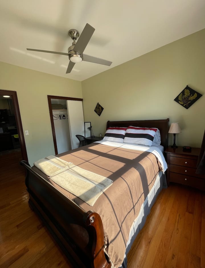 New 1 Bed Cozy Apt In Astoria - New York City