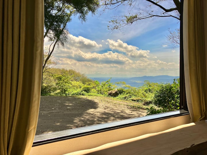 【旧洗心館キャンプ場】八郷盆地を見下ろすパノラマ絶景 Bbq可・焚き火可 - 笠間市
