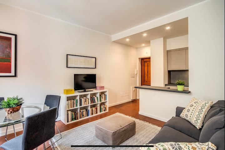 Colosseum Cozy Flat - Rome
