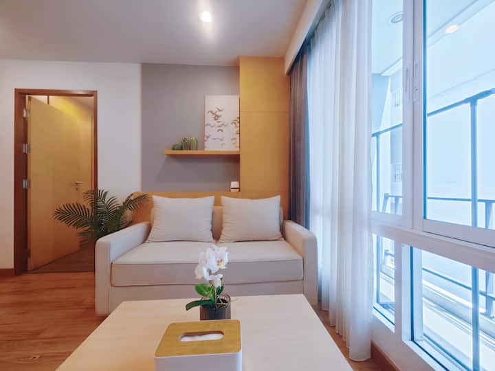Nana Bts/sukhumvit/2br/free Wifi&gym&pool& P/t21 - Thailand