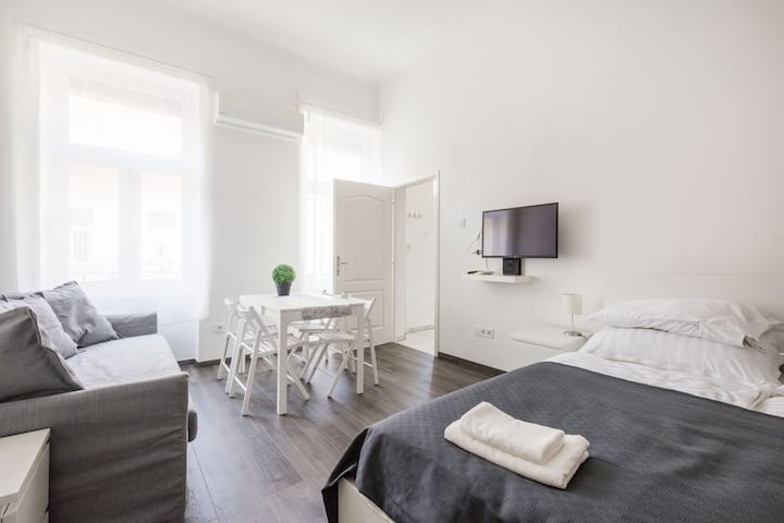Free Parking+2bd+2a/c+ruin Pubs+budapest Center - Boedapest