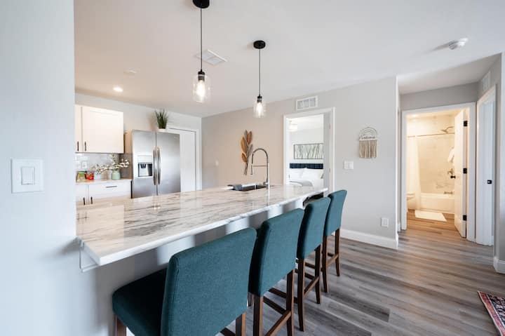 Villa Gardenia-be My Guest - Lehigh Acres, FL