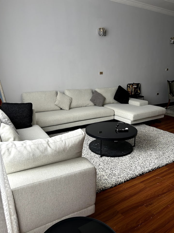 3 Bed 2 Bath House In Addis - Addis Ababa