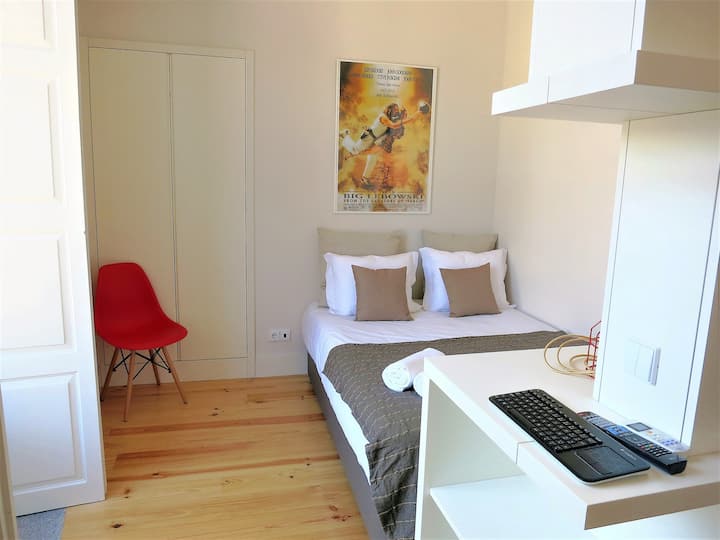 Superior 3pax Studio Apartment 3a - Oporto