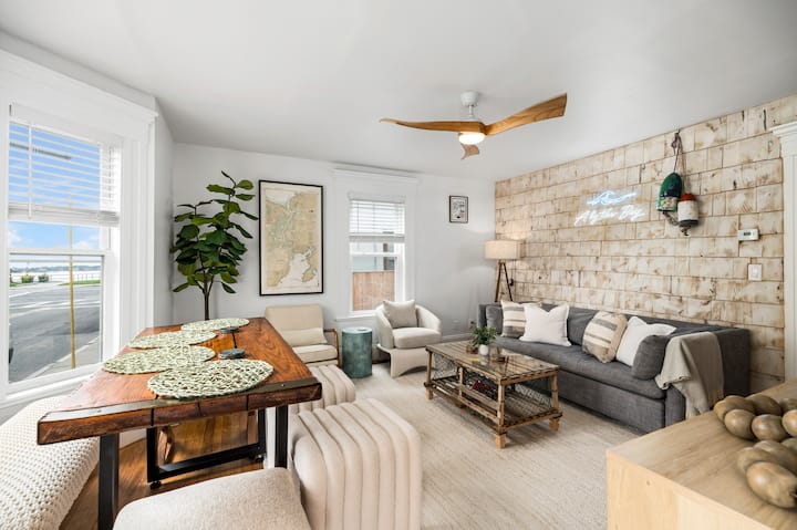Abythebay - Stunning Seaside Apt - Manchester-by-the-Sea, MA
