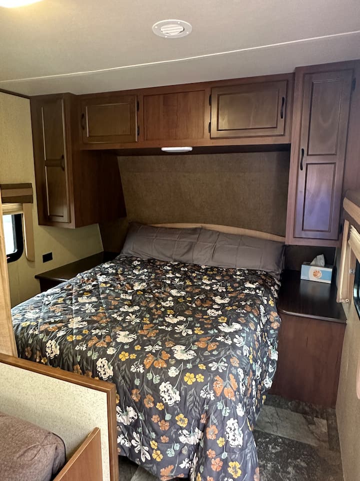 Charlotte Street Rv - Pullman, WA