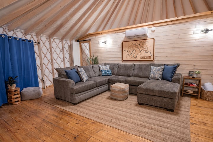 Blue Jay Yurt/river Access/heat & Ac/privatehottub - Bandera, TX