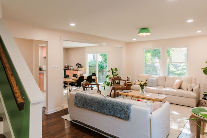 The Modern Room @ The Mulberry - Raleigh, NC