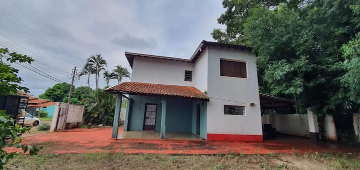 Casa Para Grupos De Trabalhadores - Dourados