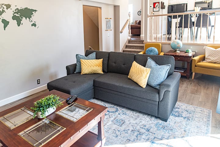 Pet-friendly Home, Slc Valley - West Jordan, UT