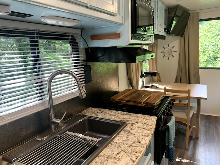 Classic City Bungalow (22' Rv) - Athens, GA