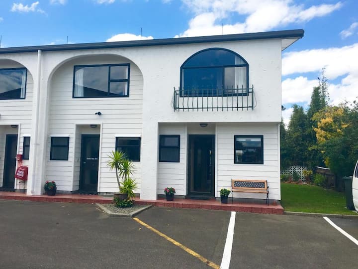 Three Bedroom Apartment 10 - Palmerston North