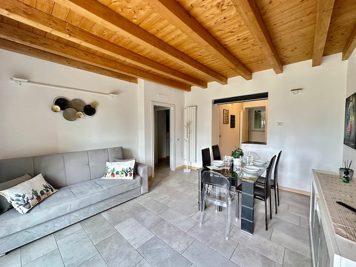 [Near Train Station] Luxury House 5 Beds - Bergamo