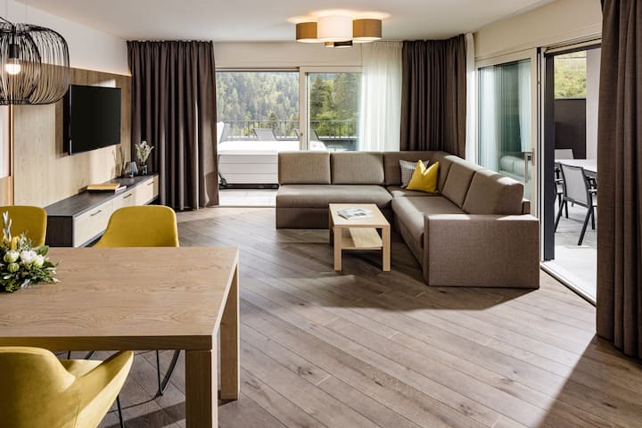 2 Bedroom Penthouse Villa Mit Whirlpool Bei Meran - Pfelders