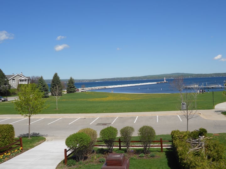 Great Views And Location! A/c - Petoskey, MI
