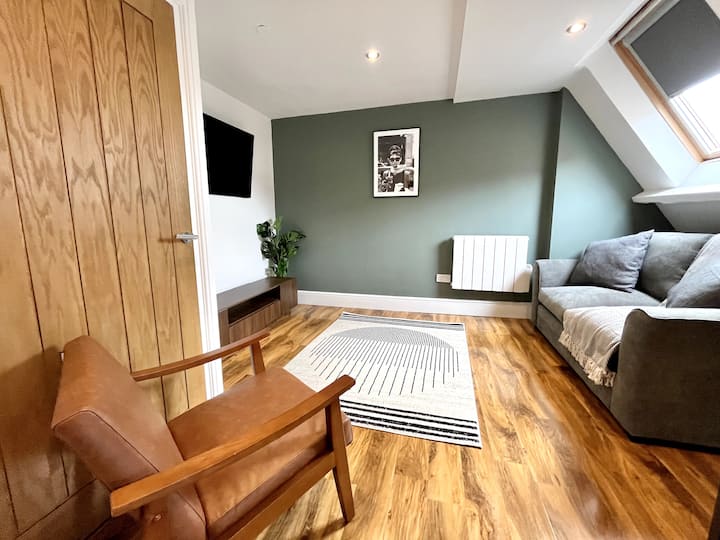 One Bed City Centre Penthouse - Nottingham
