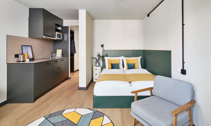 Deluxe Apartment Mit Balkon & Küche Am Olympiapark - Munich