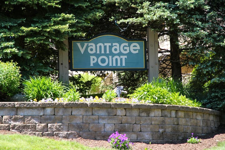 Vantage Point 2 Bedroom Condo - Stratton, VT