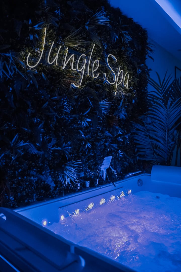 Maison Spa Privée Unique ! - Les Mureaux