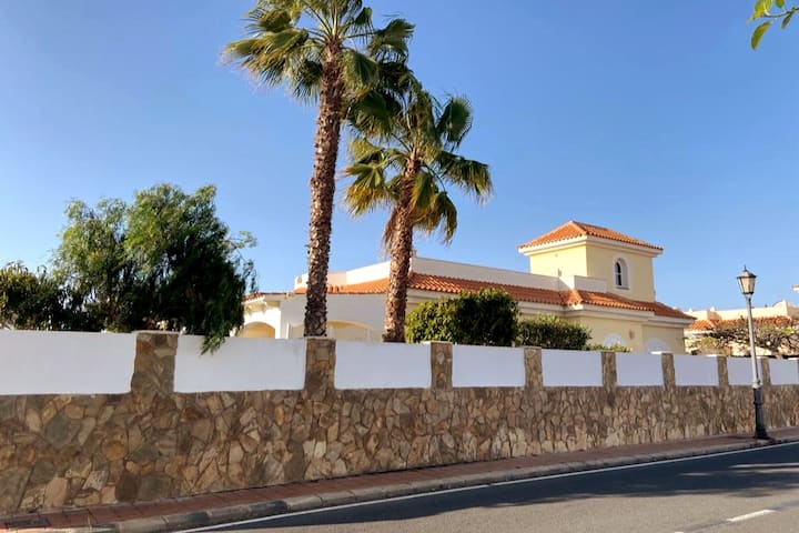 Oasis Golf Villa - Fuerteventura