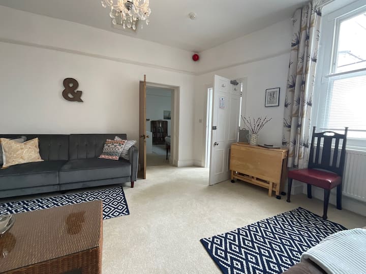 Plymouth Central Apartments No. 1 By Homeinspire - Plymouth