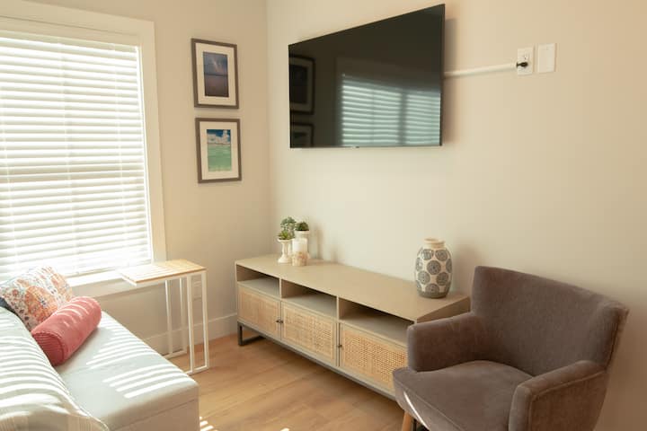 *New* Vacation Rental In East Hill - Pensacola, FL