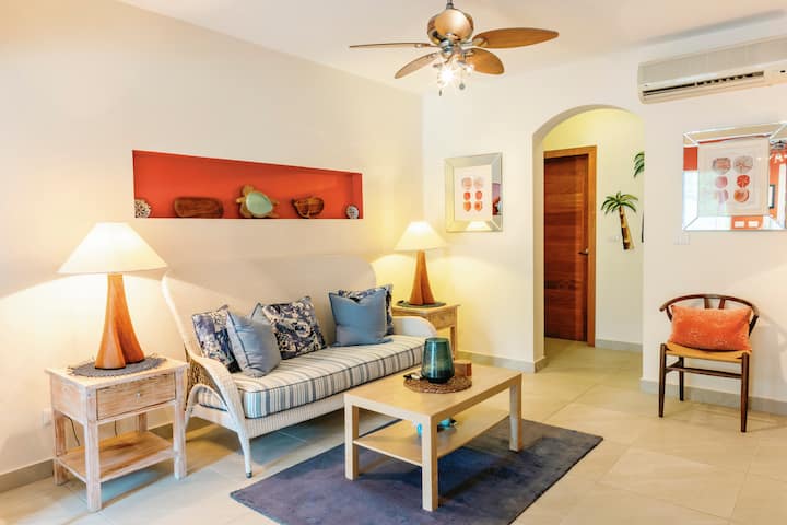 New Dream Condo Steps From The Beach 1br, 1ba - Punta Cana