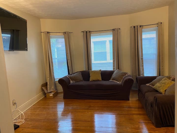 Rooms In Rochester (3) - Rochester, NY