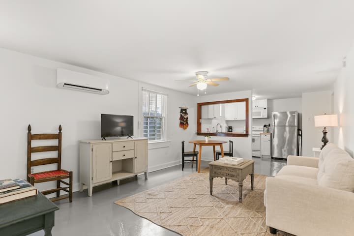 Cute Garden District Apartment - Louisiana