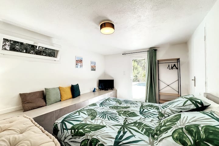 Appartement Refait à Neuf ! Piscine Et Parking - Carnoux-en-Provence
