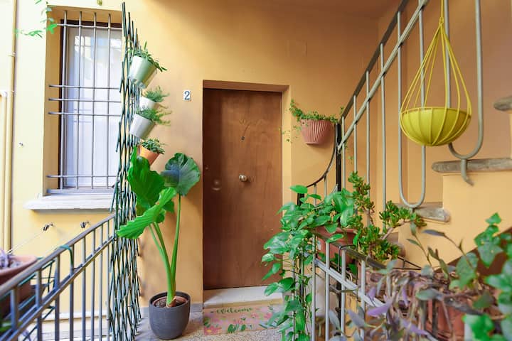 Spazioso Appartamento In Centro Storico - Bologne