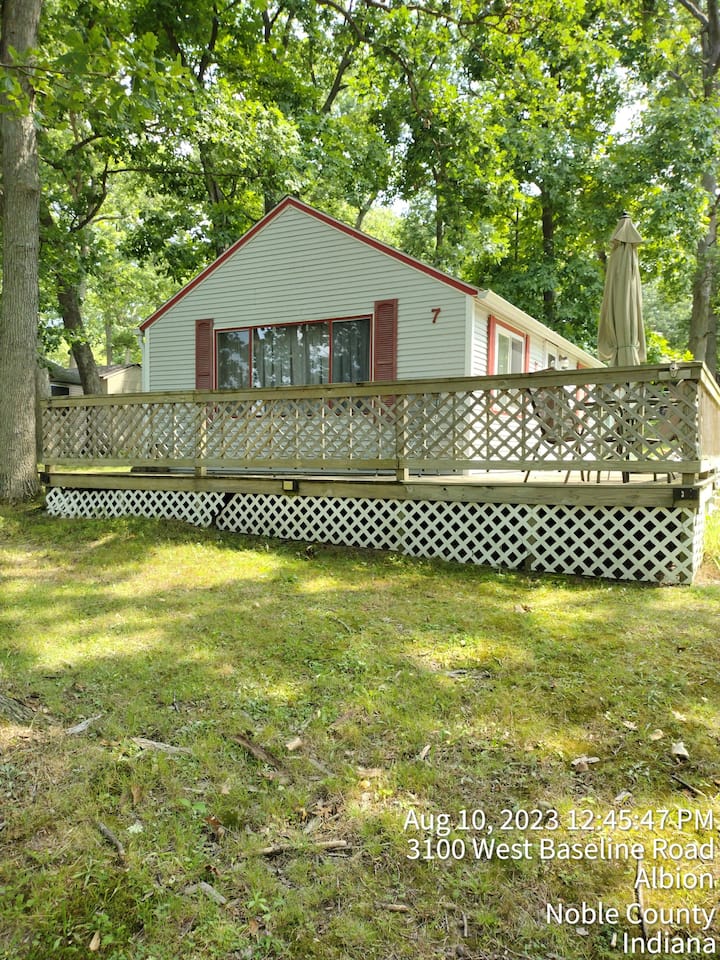 Shady Haven Resort - Cabin 7 - Chain O’ Lakes State Park, Albion