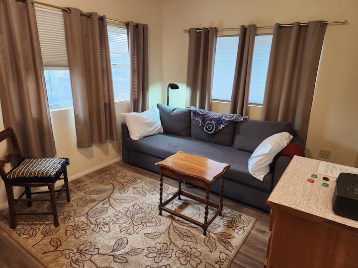Minutes From Yreka: Great Small Space, Good Value - Yreka, CA